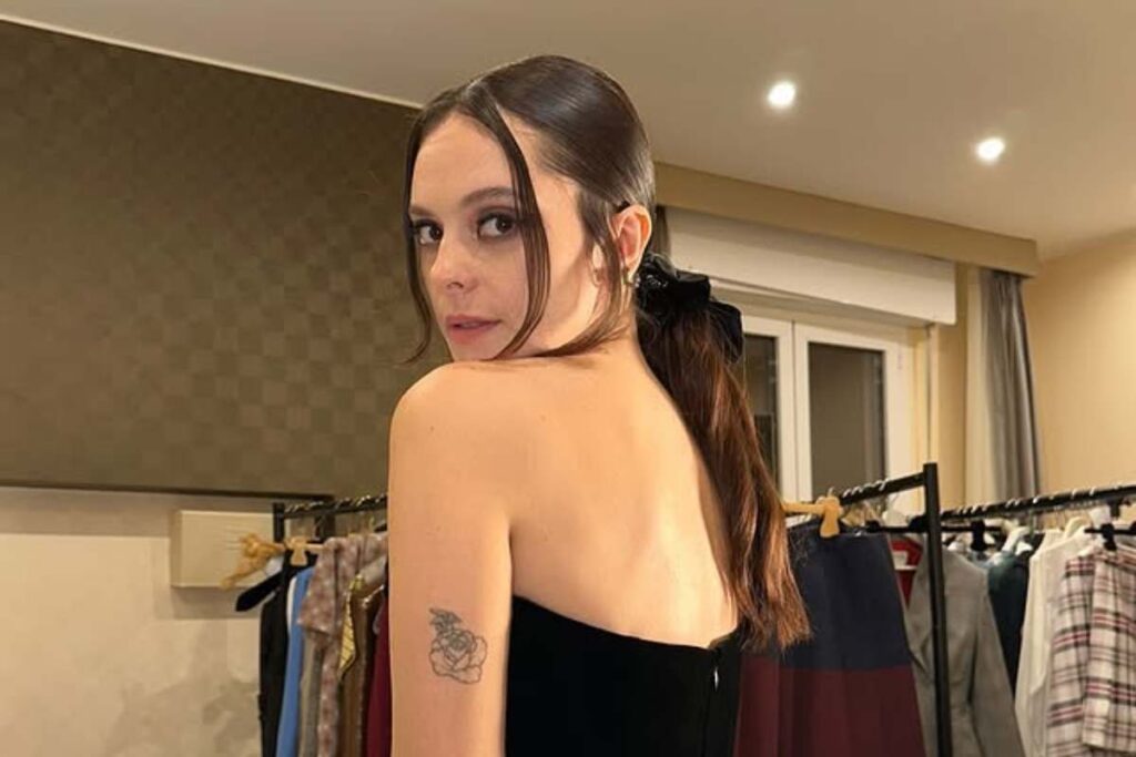 "Mi hanno asportato un rene". Il dramma improvviso della cantante in ...